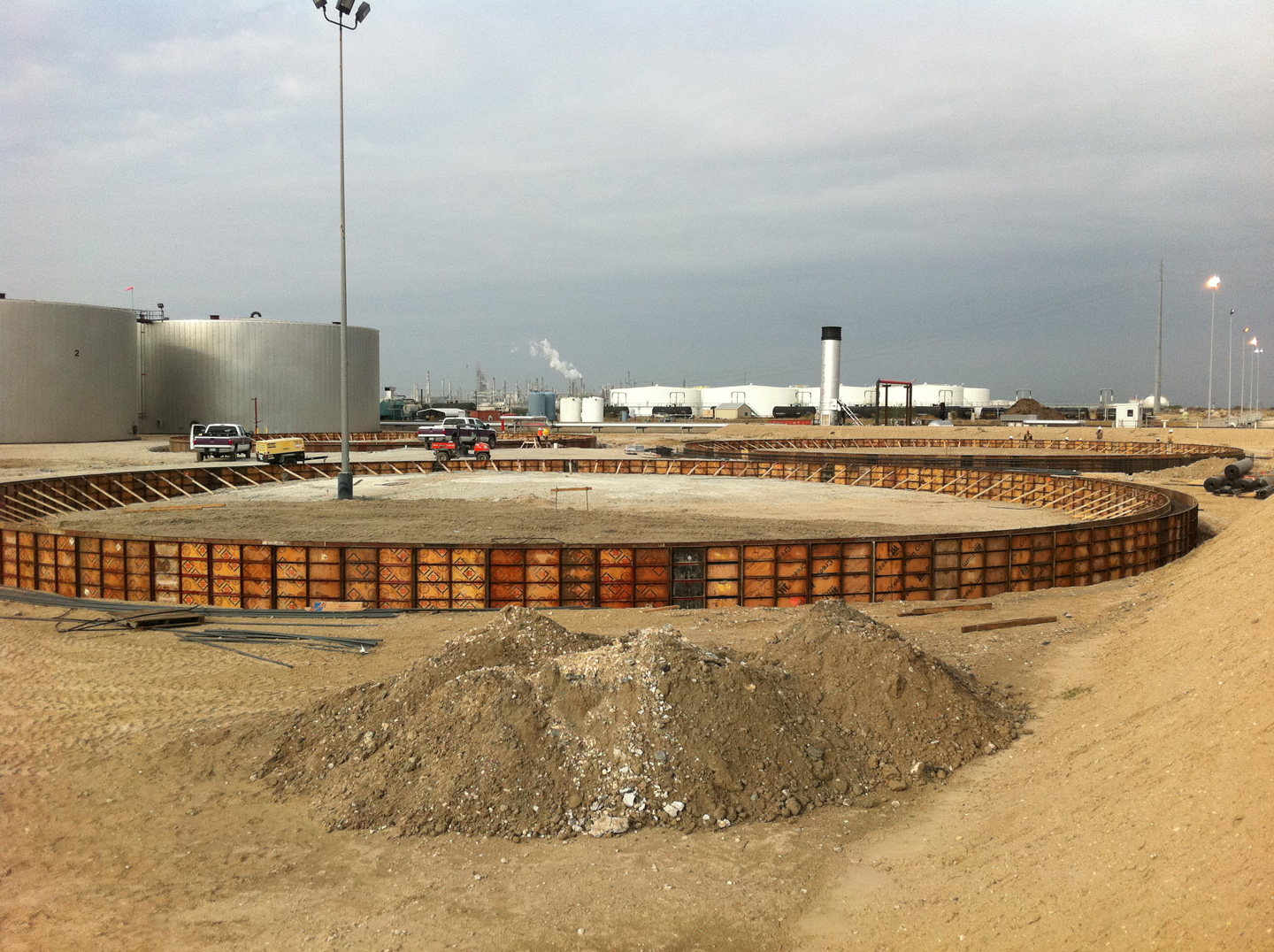 Tank Fabricators & Terminals, Tank Farm Construction - Mirage ...